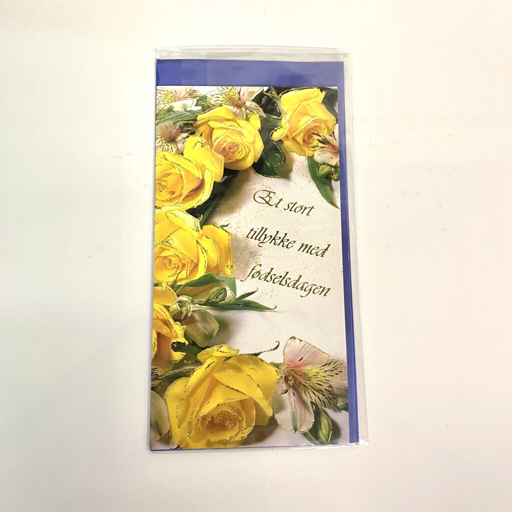 Fødselsdagskort - med gule roser - Muuchas